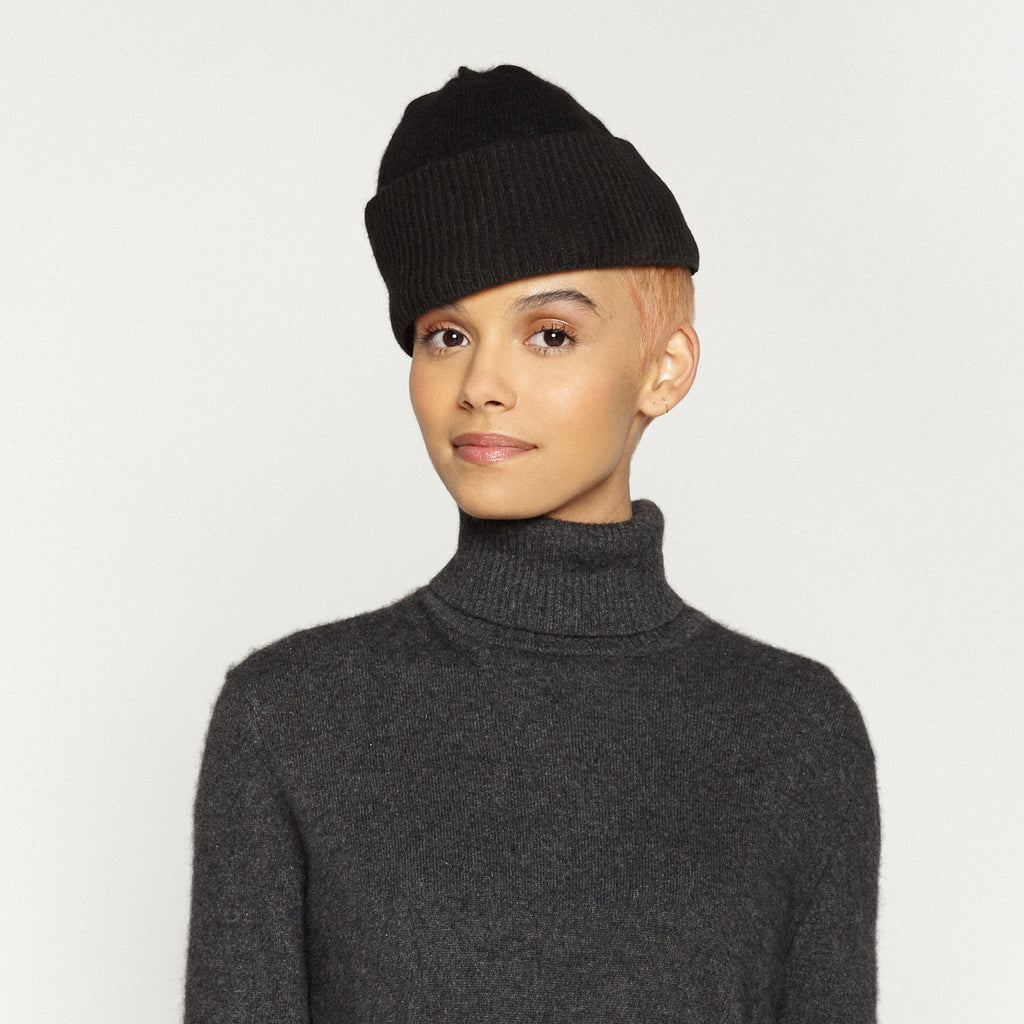 CASHMERE TURTLENECK SWEATER | Butcher James